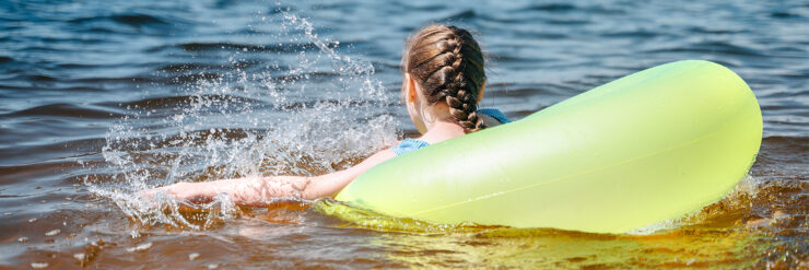 Flesh-Eating Bacteria: Early Symptoms, Risks & Warning Signs